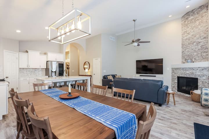 The Layton Ridge House - Farmington, UT