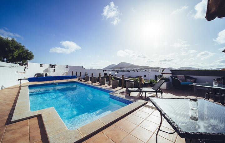 Amazing Home In San Bartolome Lanzarot - Lanzarote
