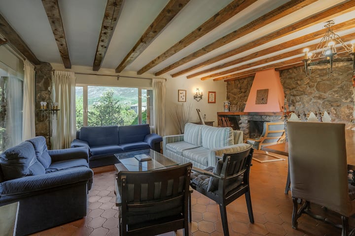 Villa Karina - La Cabrera