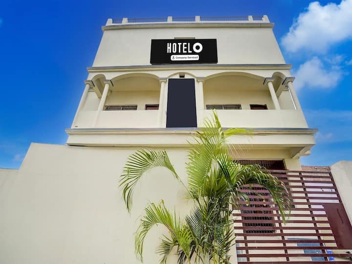 Terminal De Bus De Bairiya, Awadh Palace - パトナー