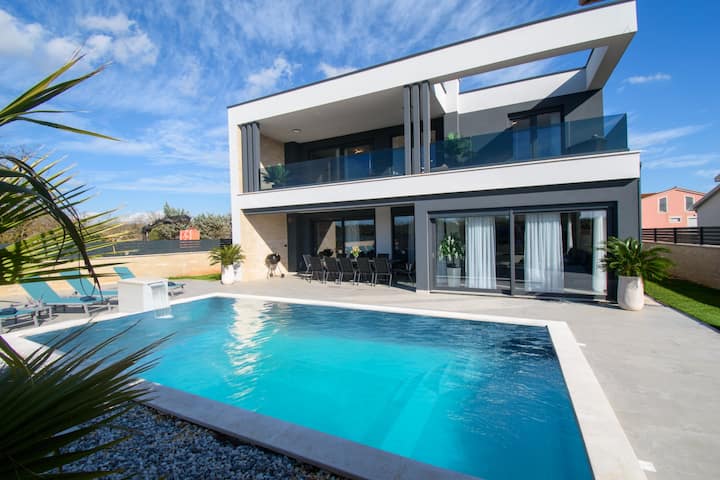 Luxury Villa Vella In Medulin, Istria - Medulin