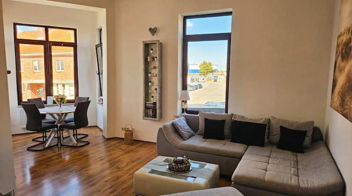 Worker's Apartment | Near Harbor • 2br • Long Stay - Bremerhaven