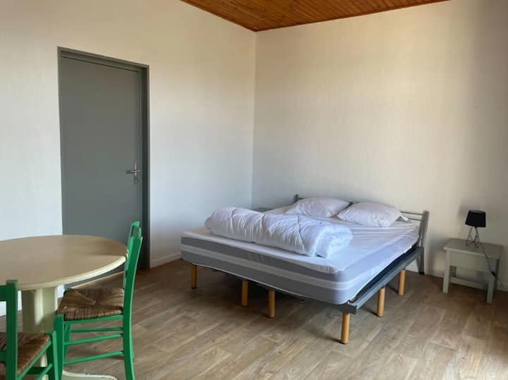 Studio Douglas 2 Personnes - Lac de Pannecière