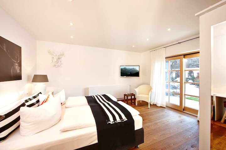 Föhrenhof Superior Apt. 10 Terrasse & Aussicht - Farchant