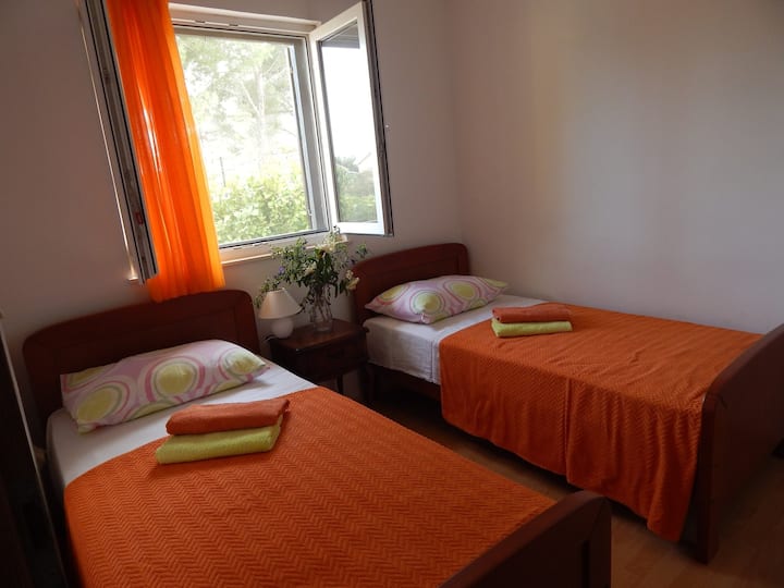 Appartement à Milna Avec Terrasse Et Bbq 4 - Milna