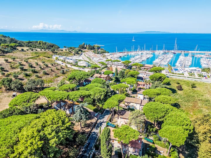 Atelier Vella By Interhome - Follonica