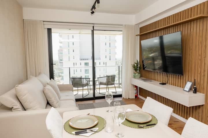 Moderno Y Luminoso 1br En Zona Shopping Del Sol - Asunción