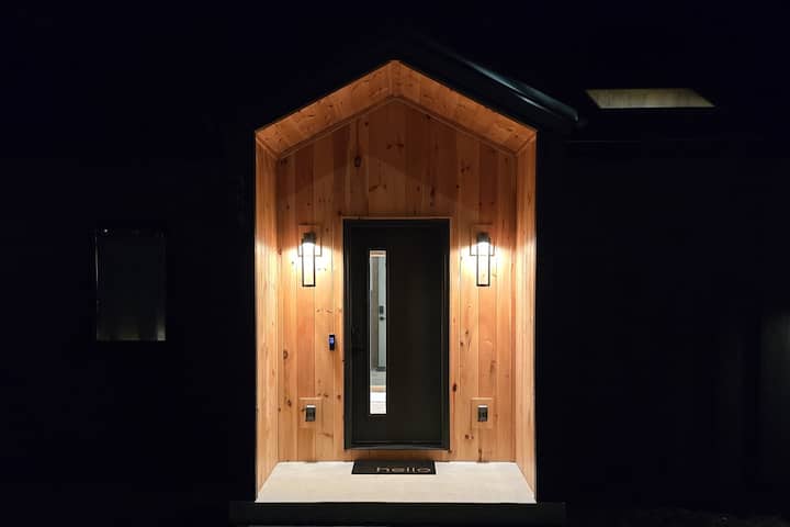 Base Camp Tn - Barrel Sauna, Downtown, Romantic - Gatlinburg, TN