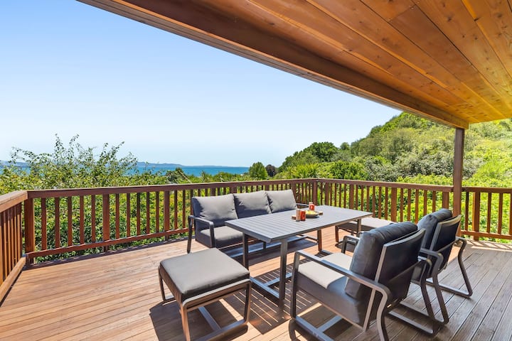 Pohara's Kotare Heights - Tākaka