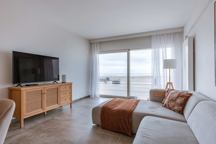 Seaside Apartment W/ Garden Views & Bbq - Brügge