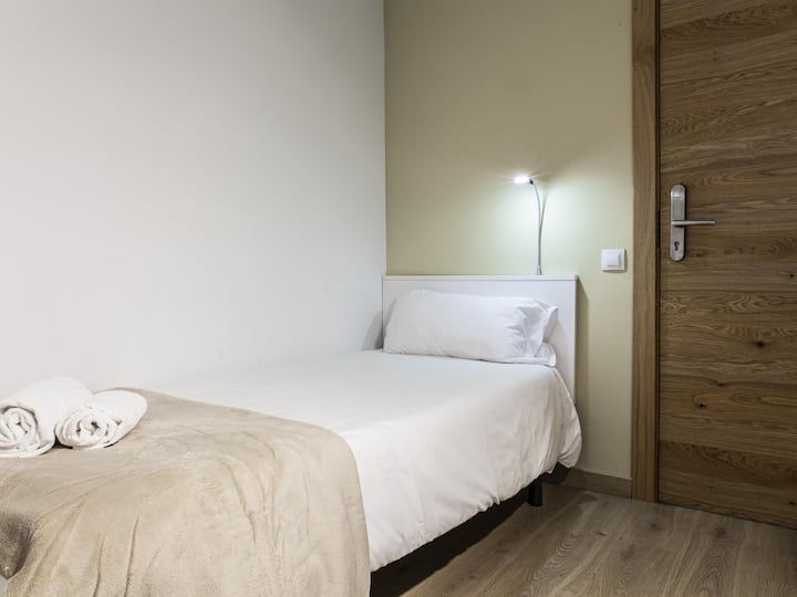 Outdoor Basecamp Triple - Andorra