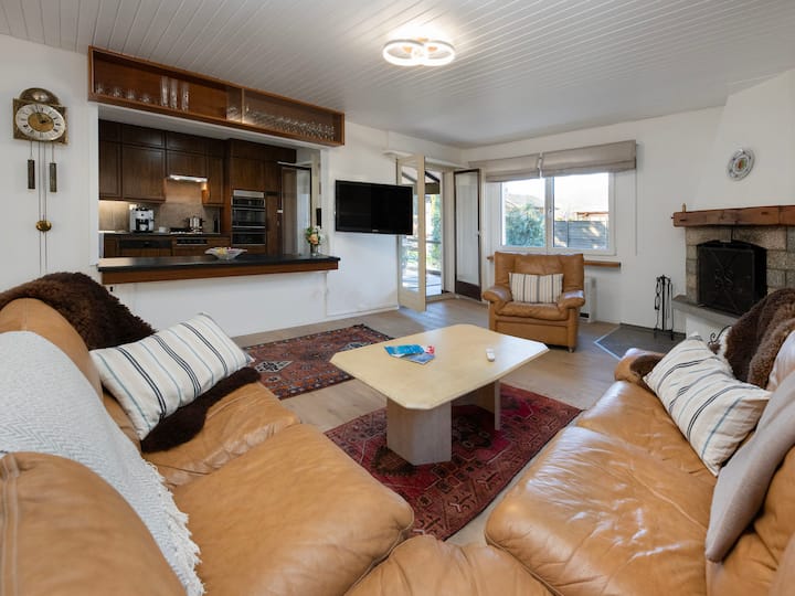 Sous-le-moulin By Interhome - Yvonand