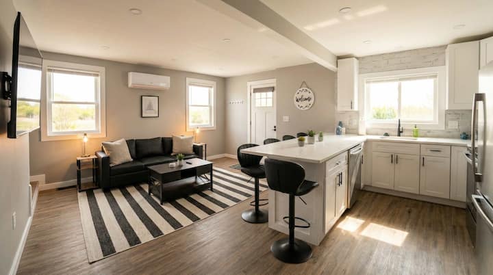 Sleek Modern Villa - Centrally Located - New Castle, DE