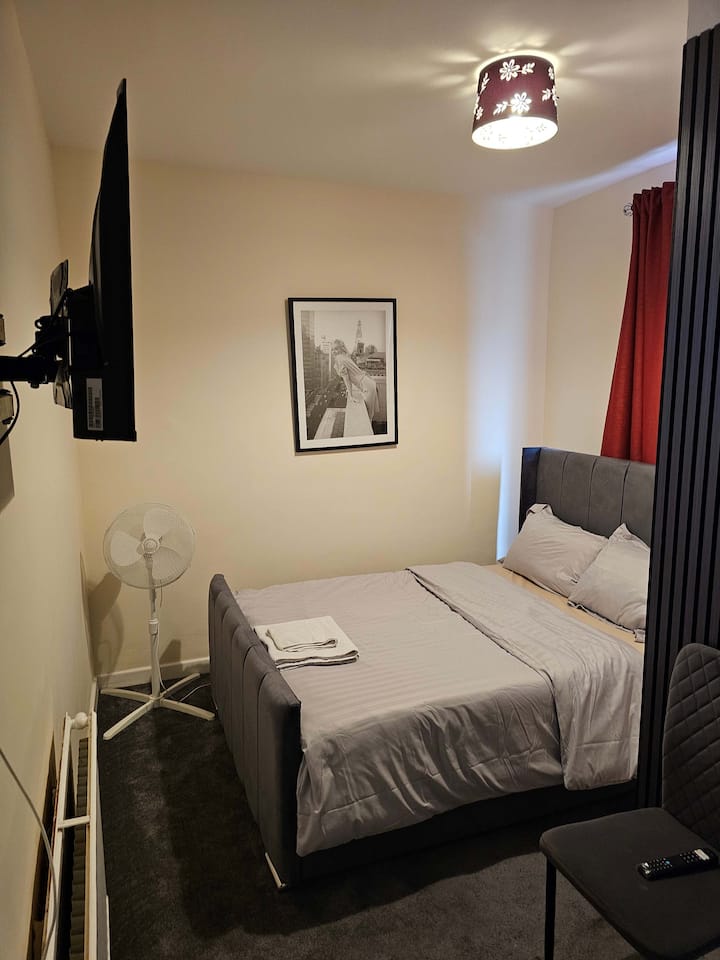 M4 Victoria Hub 7 - Newport