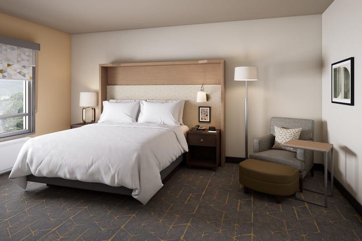 2 Stylish Rooms Close To Dining & Shopping Options - Barstow, CA
