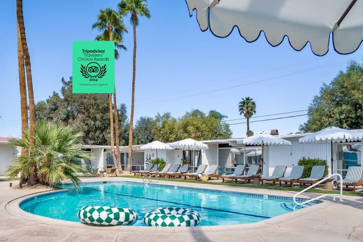 Monkey Tree Hotel 12 By Avantstay | Stylish Hotel - Palm Springs, CA
