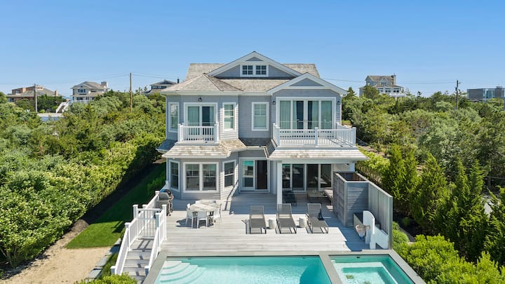 Waterfront Stunning Westhampton Beach Estate - Eastport, NY