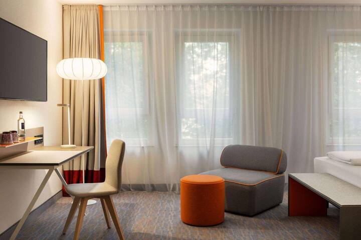 Comfort Room | Wyndham Bad Oeynhausen | Peace Hub - Bad Oeynhausen