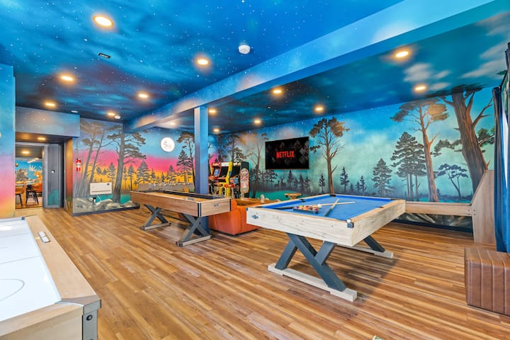 Luxury Meets Wilderness In The Heart Of Poconos - Pennsylvania