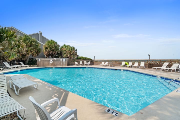 Sunkissed- Pet Friendly, Short Stroll To Beach! - Cape San Blas, FL