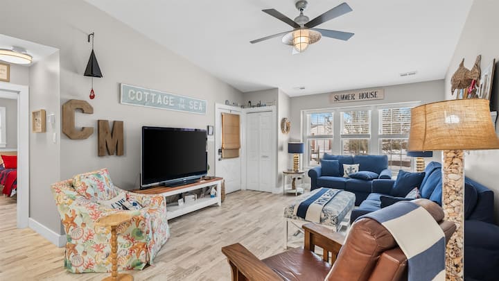 3br With Covered Porch, Beach Gear & Parking - Cape May, NJ