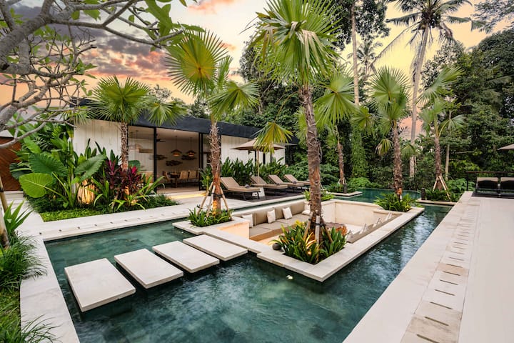 13ch Ciryandil Brindal Arcadia Gym Ubud - Ubud