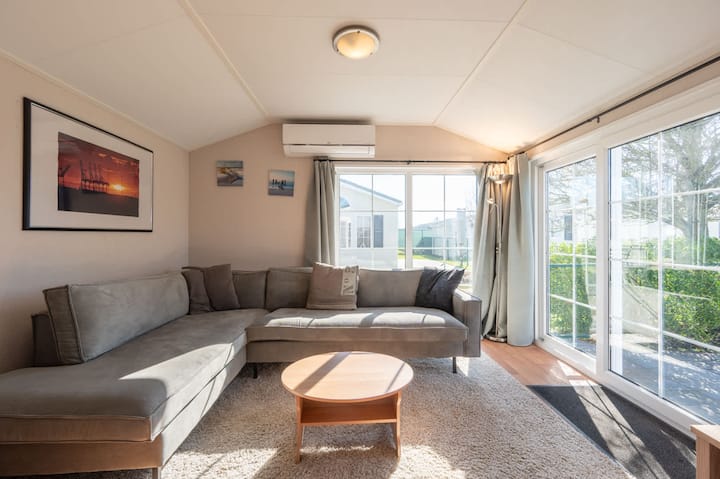 Charming Coastal Holiday Home - Bruges