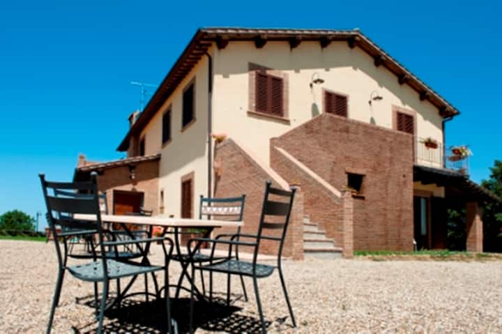 Agriturismo Montedoro - Casale Castagneto - Montefiascone