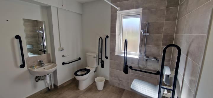 Apt 11,westbourne Accommodation, 1km To Citycentre - Limerick