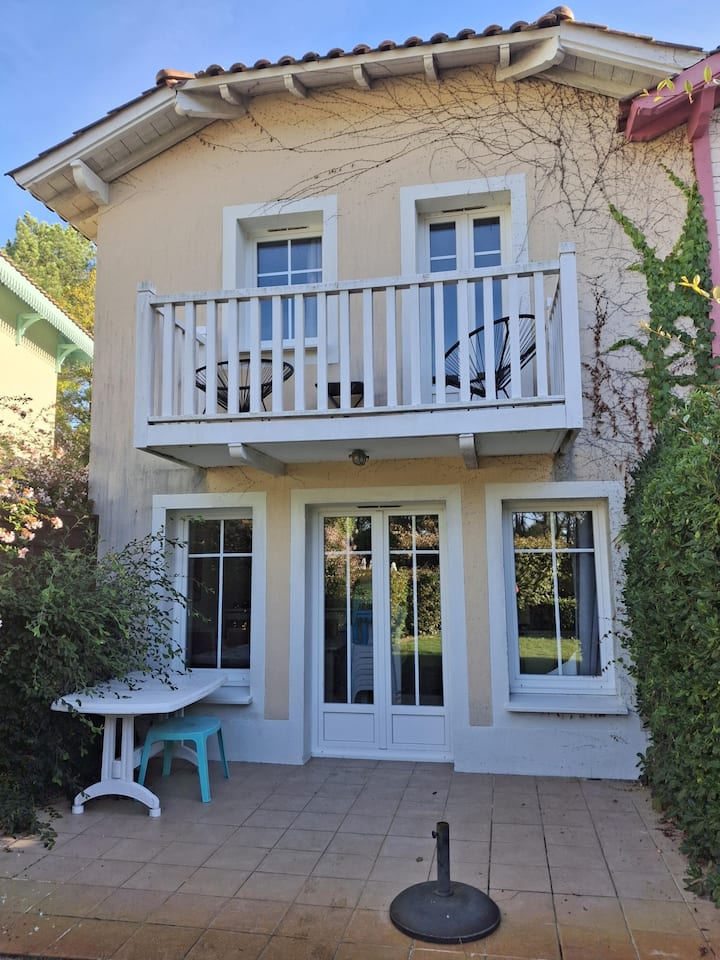 Domaine Du Golf Lacanau Petit Verdot 20 - Lacanau