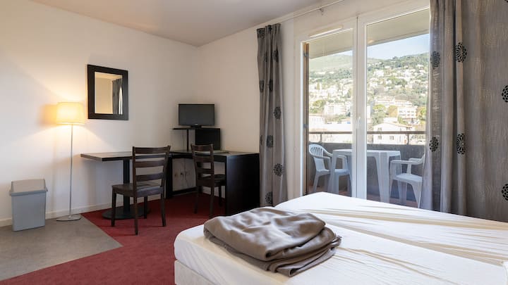 Charmant Studio - 2pers - Vue Montagne - Grasse
