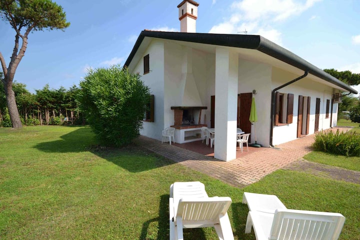 Bifamiliare Con Ampio Giardino Zona Supermercato - Isola di Albarella