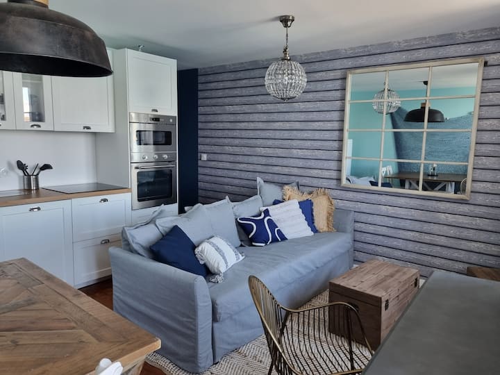 La Mer, Le Ciel Et La Plage - Camaret-sur-Mer