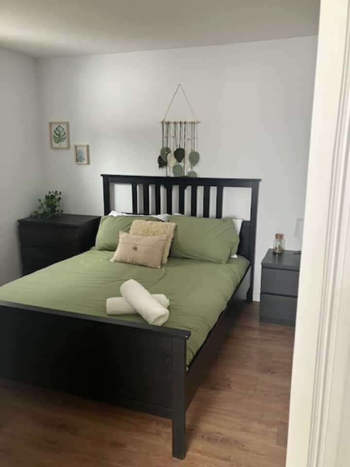 Front Apartment Close To The Aylmer Marina - Kanata