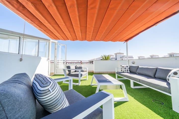 A Bohemian Escape With Solarium - La Zenia