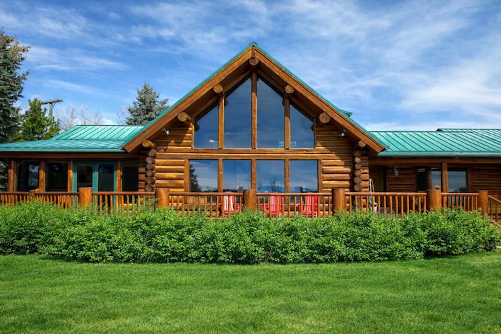 Heber Gathering Lodge, Game Room, Sleeps 32 - United States