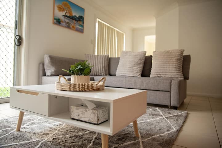 Cozy 3br Retreat, Ensuite, Wi-fi - Lithgow