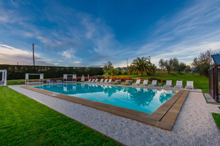 9 Bedrooms Luxury Villa With Pool In Lucca - Italien