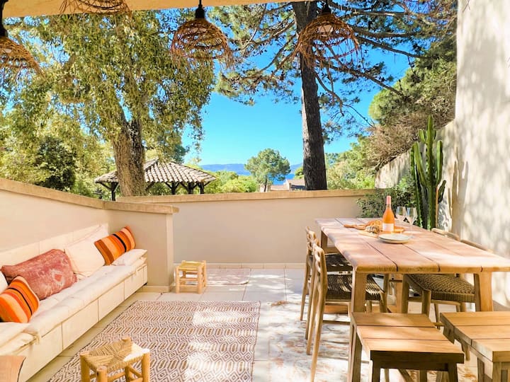 Casetta Cala Rossa - Lecci