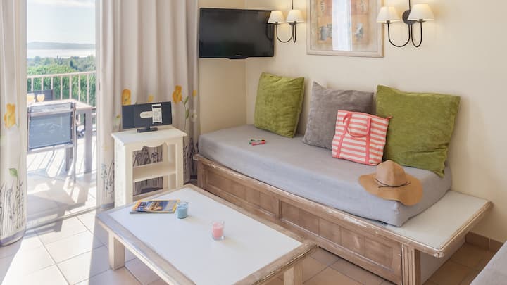 Pierre&vacances-apt 6p- 1ch-terrasse-vue Mer-clim - Grimaud