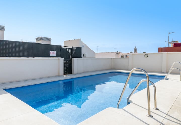 -Malagasunapts- Jinetes Chil Pool & Parking - Málaga