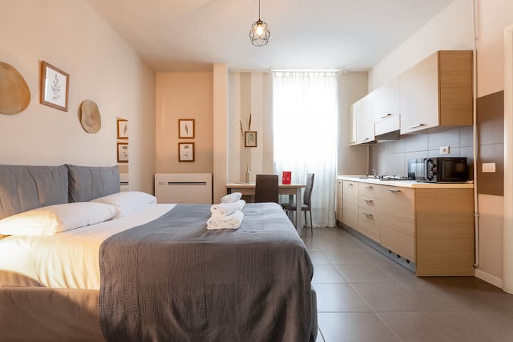 Desenzano Suites - Artemisia By Wonderful Italy - Desenzano del Garda
