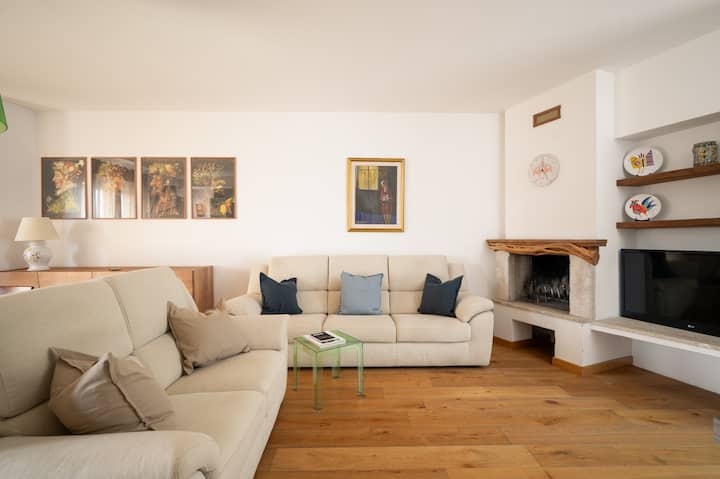 Gimber Lofts 2 By Klodge - Vintage Flat With Wi-fi - Olbia