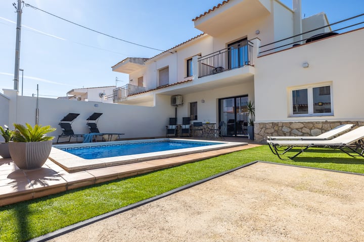 Casa Montgrí - L'Escala