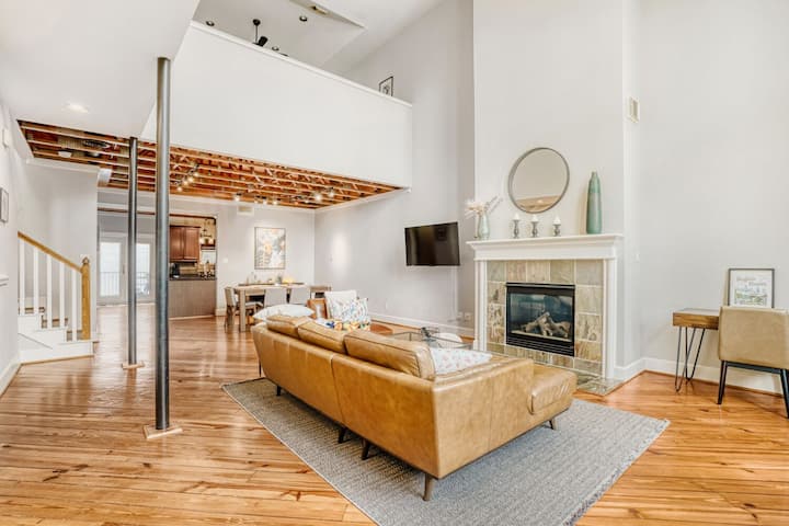 Modern Central 2/2.5 Townhome - Houston