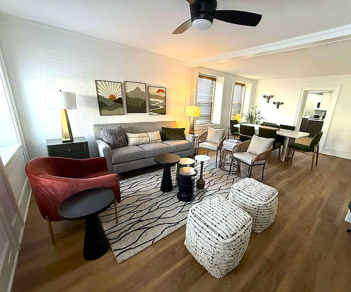 Downtown Sandusky -3bdrms-walk To Everything! - Sandusky, OH