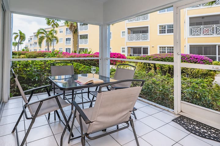 Regal Beach Club #214- 2br Ocean View 7 Mile Beach - Cayman Islands
