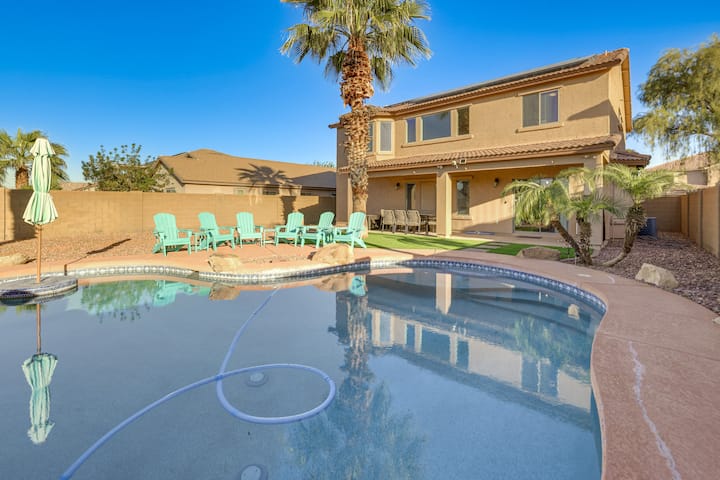 Spacious San Tan Valley W/ Private Outdoor Oasis - San Tan Valley, AZ