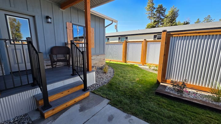 Parkside Cabin 408 - West Yellowstone, MT