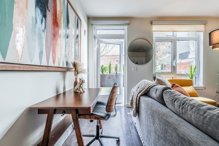 2br Th | Gym, Balcony | Bellevue Parkside L - Redmond, WA
